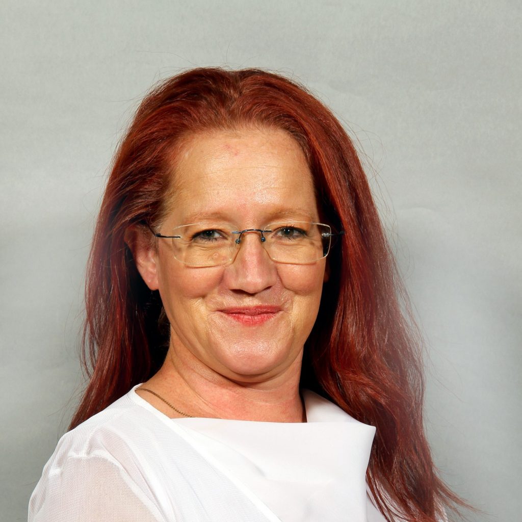 Me. E. le Roux – AHS